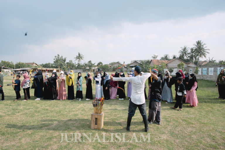 Talim Cloud dan Perkumpulan Panahan Berkuda Banten Gelar Acara ...